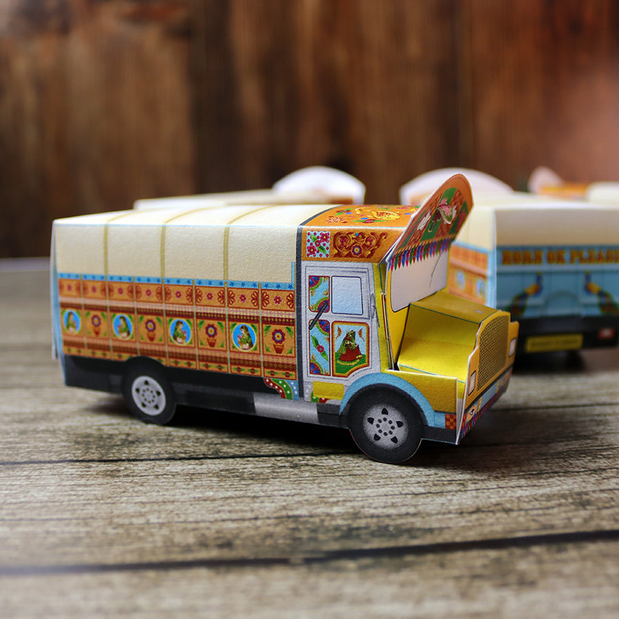 Truck Shaped Favour Boxes – Flat Pack, Fill & Assemble – Shadicards.Com